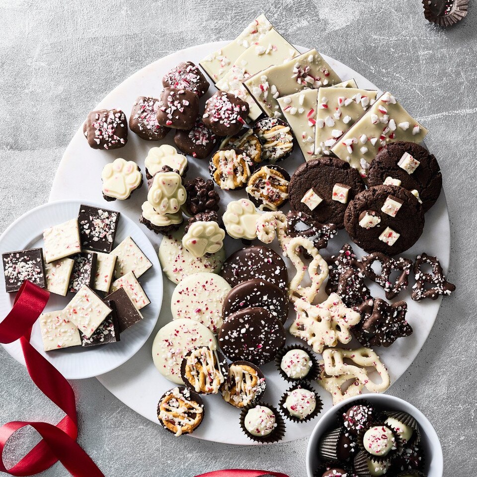 Williams Sonoma Peppermint Bark Truffles | Williams Sonoma AU Williams Sonoma Peppermint Bark Truffles | Williams Sonoma AU